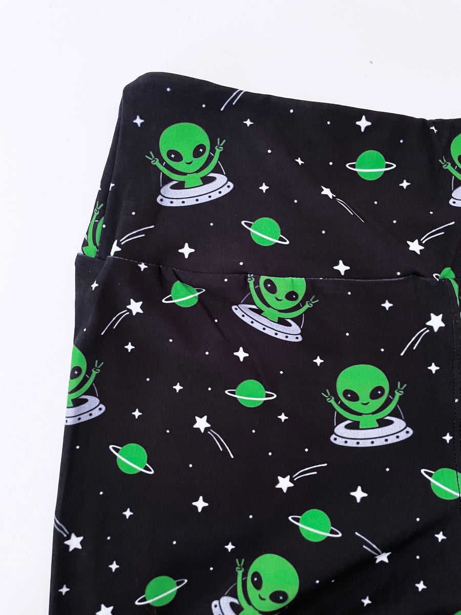 Alien UFO Leggings - Size S-3X – Em & Sprout