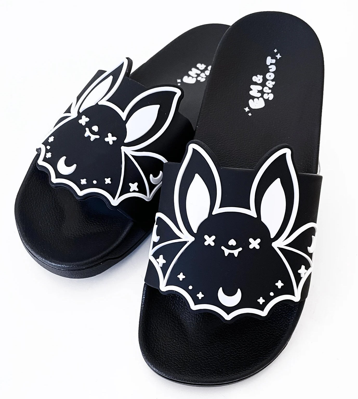 Bat Slides Women's Sizes 6 to 11 – Em & Sprout